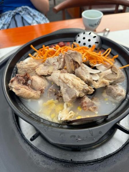 龙骨煲汤放什么材料_龙骨煲汤怎么搭配-第3张图片-山城妙识 龙骨煲汤放什么材料_龙骨煲汤怎么搭配-第3张图片-山城妙识