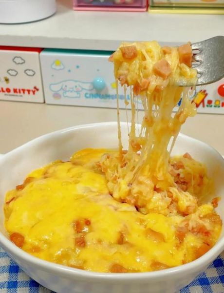 芝士土豆泥不用烤箱怎么做_家庭简易做法-第1张图片-山城妙识 芝士土豆泥不用烤箱怎么做_家庭简易做法-第1张图片-山城妙识