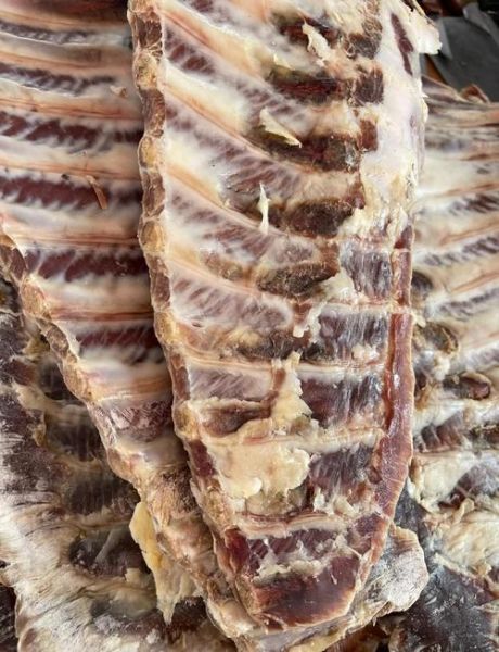 腊排骨怎么腌制才好吃_腊排骨腌制配方-第1张图片-山城妙识