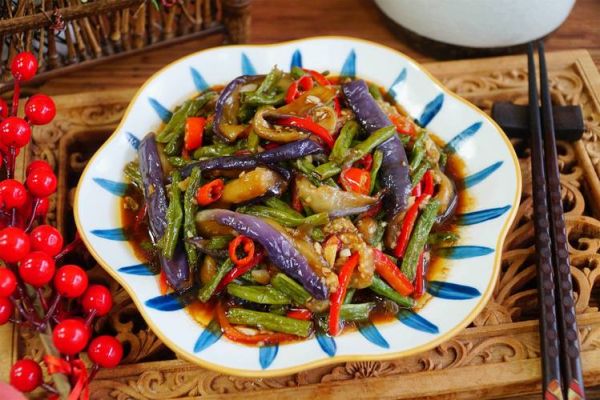 豆角炒茄子怎么做_豆角炒茄子用焯水吗-第2张图片-山城妙识