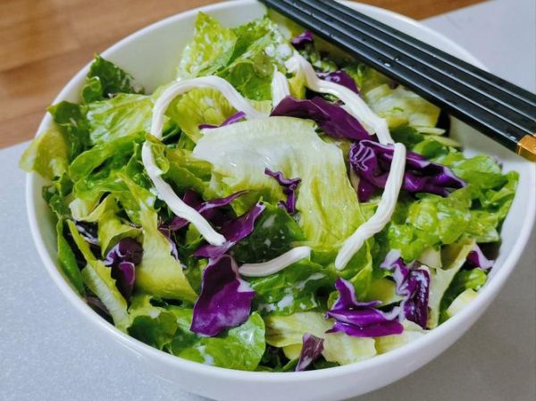 蔬菜沙拉怎么做_蔬菜沙拉用什么酱-第1张图片-山城妙识