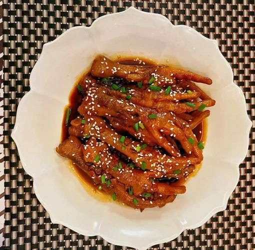 电饭煲卤鸡爪怎么做_电饭煲卤鸡爪要多久-第1张图片-山城妙识