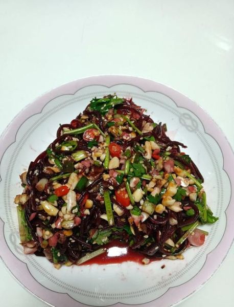 甜菜怎么做好吃_甜菜根的家常做法-第1张图片-山城妙识