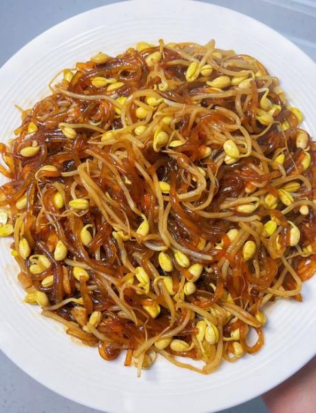 豆芽炒粉丝怎么炒好吃_豆芽炒粉丝不糊锅技巧-第1张图片-山城妙识 豆芽炒粉丝怎么炒好吃_豆芽炒粉丝不糊锅技巧-第1张图片-山城妙识