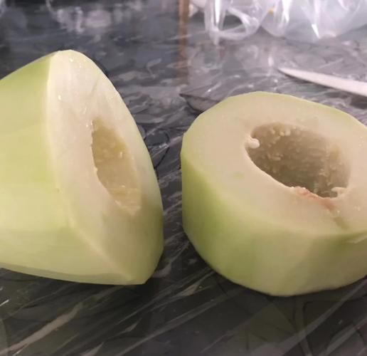 青木瓜怎么吃丰胸效果最好_青木瓜丰胸食谱推荐-第1张图片-山城妙识