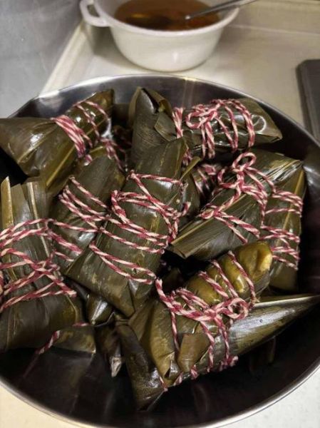 高压锅煮粽子要多久才熟_粽子用高压锅压多久才软糯-第1张图片-山城妙识