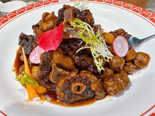 热菜摆盘技巧_比赛菜品如何拍才好看-第1张图片-山城妙识