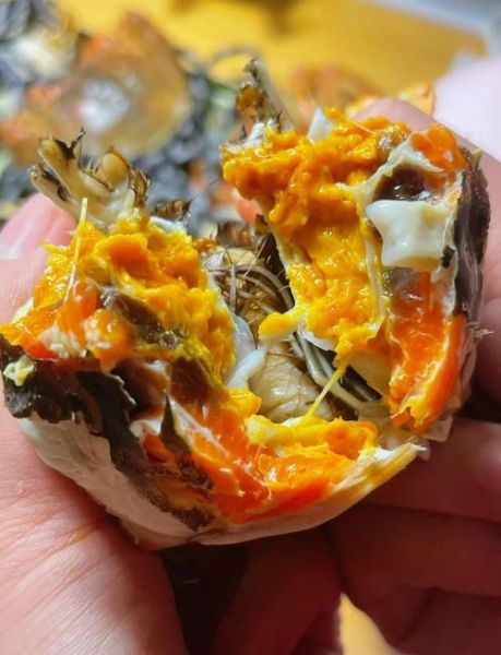 清蒸河蟹的做法_清蒸河蟹需要蒸多久-第2张图片-山城妙识