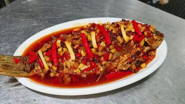 野生鲤鱼怎么做好吃_野生鲤鱼的做法大全-第3张图片-山城妙识