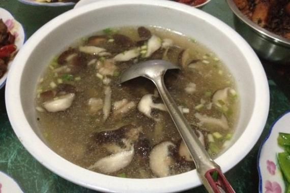 香菇肉片汤怎么做_香菇肉片汤的家常做法-第2张图片-山城妙识 香菇肉片汤怎么做_香菇肉片汤的家常做法-第2张图片-山城妙识