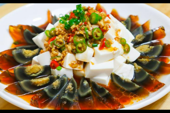 松花蛋拌豆腐调料怎么做_松花蛋拌豆腐酱汁比例-第1张图片-山城妙识 松花蛋拌豆腐调料怎么做_松花蛋拌豆腐酱汁比例-第1张图片-山城妙识