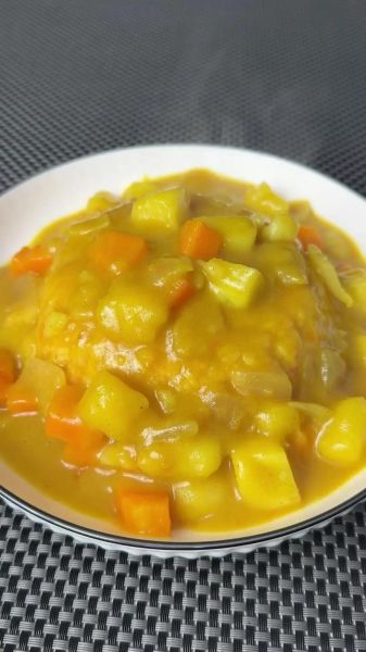 咖喱饭怎么做好吃_咖喱饭用什么咖喱块最香-第2张图片-山城妙识 咖喱饭怎么做好吃_咖喱饭用什么咖喱块最香-第2张图片-山城妙识