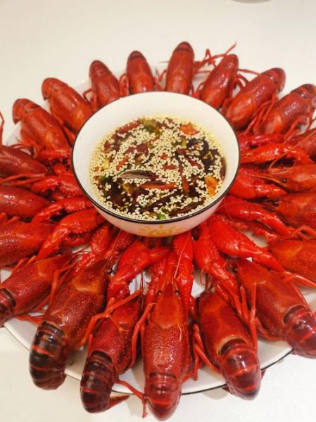 清蒸龙虾怎么做_清蒸龙虾需要蒸多久-第2张图片-山城妙识