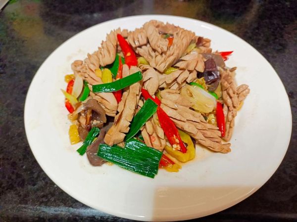 泡椒腰花家常做法_泡椒腰花怎么炒才嫩-第2张图片-山城妙识 泡椒腰花家常做法_泡椒腰花怎么炒才嫩-第2张图片-山城妙识