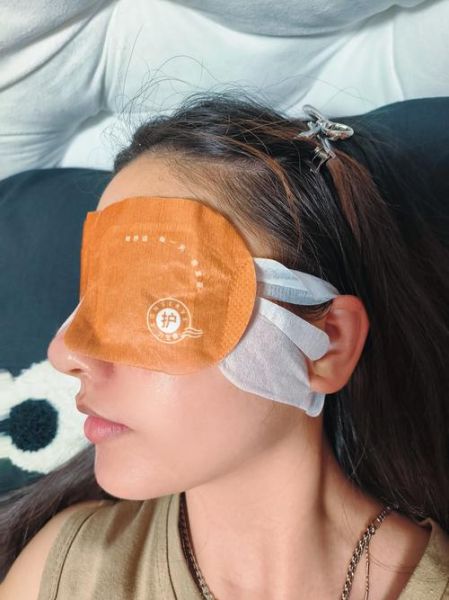 蒸汽眼罩可以戴着睡觉吗_整夜佩戴安全吗-第1张图片-山城妙识