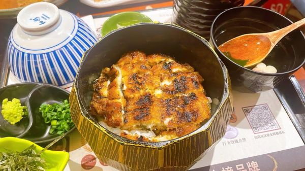 鳗鱼饭多少钱_鳗鱼饭价格为什么差这么多-第3张图片-山城妙识