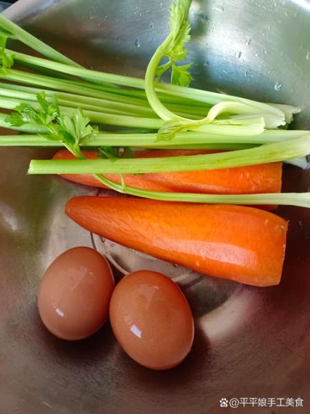 胡萝卜鸡蛋馅饺子怎么做_胡萝卜鸡蛋馅饺子好吃吗-第2张图片-山城妙识 胡萝卜鸡蛋馅饺子怎么做_胡萝卜鸡蛋馅饺子好吃吗-第2张图片-山城妙识