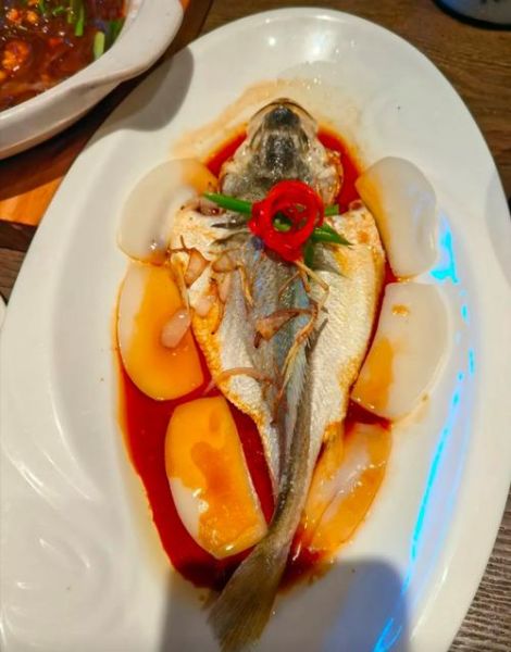 清蒸鲈鱼怎么蒸不腥_海鲜烹饪视频教程-第3张图片-山城妙识