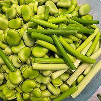 蚕豆炒蒜苗怎么炒好吃_蚕豆炒蒜苗的做法窍门-第3张图片-山城妙识 蚕豆炒蒜苗怎么炒好吃_蚕豆炒蒜苗的做法窍门-第3张图片-山城妙识