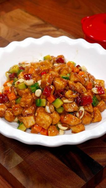 宫保鸡丁的宫保指的是什么_宫保鸡丁的宫保是谁-第1张图片-山城妙识 宫保鸡丁的宫保指的是什么_宫保鸡丁的宫保是谁-第1张图片-山城妙识