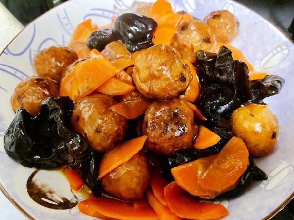 糖醋丸子怎么做_家常糖醋丸子做法视频-第2张图片-山城妙识