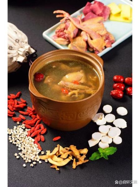 鸽子炖什么补肾壮阳_鸽子汤壮阳最佳搭配-第1张图片-山城妙识