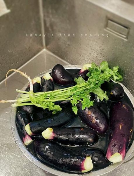 腌蒜茄子怎么做_家常蒜茄子保存多久-第1张图片-山城妙识 腌蒜茄子怎么做_家常蒜茄子保存多久-第1张图片-山城妙识