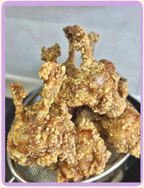 怎么炸鸡腿好吃家庭版_家庭炸鸡腿酥脆秘诀-第1张图片-山城妙识