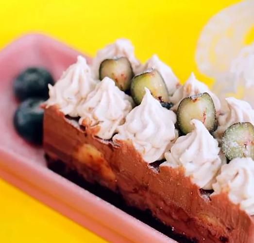 香蕉慕斯蛋糕怎么做_家庭版零失败配方-第2张图片-山城妙识