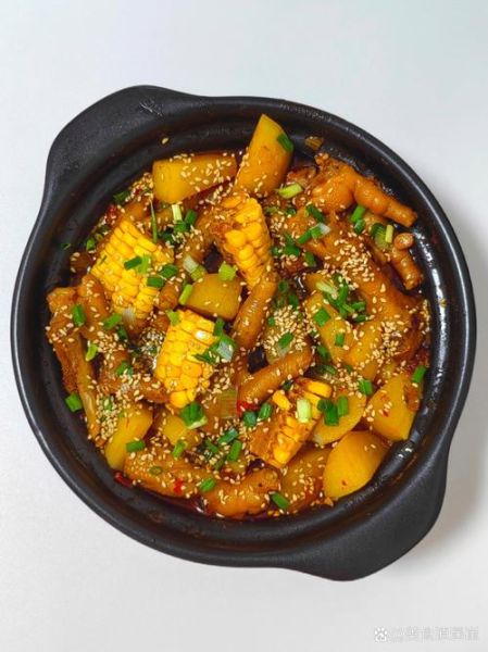 鸡爪煲怎么做好吃_鸡爪煲的做法大全窍门-第1张图片-山城妙识