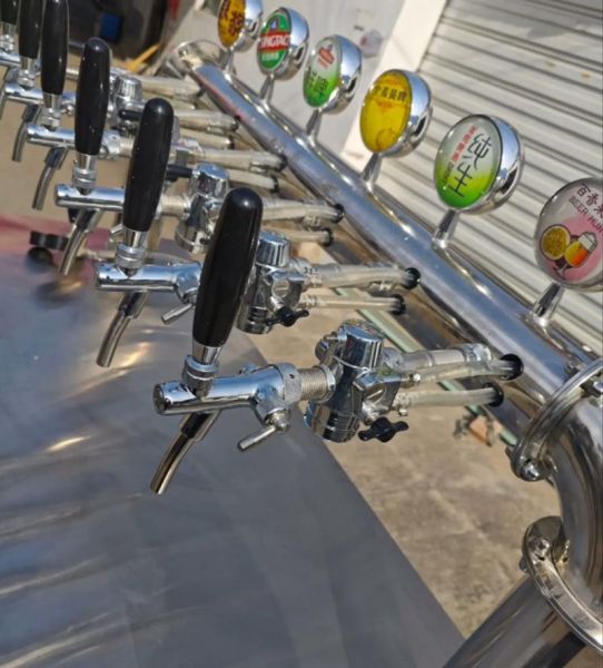 鲜啤酒设备多少钱一套_小型精酿啤酒机价格-第3张图片-山城妙识