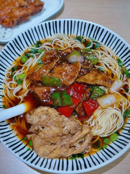 酱爆猪肝面怎么做_酱爆猪肝面热量高吗-第1张图片-山城妙识 酱爆猪肝面怎么做_酱爆猪肝面热量高吗-第1张图片-山城妙识