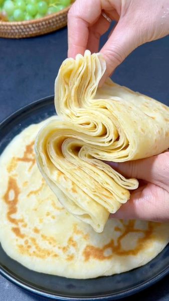 东北家常烙油饼怎么做_烙油饼不硬不油的秘诀-第2张图片-山城妙识