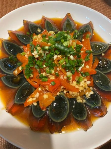 皮蛋炒什么菜最好吃_皮蛋适合炒什么菜-第1张图片-山城妙识