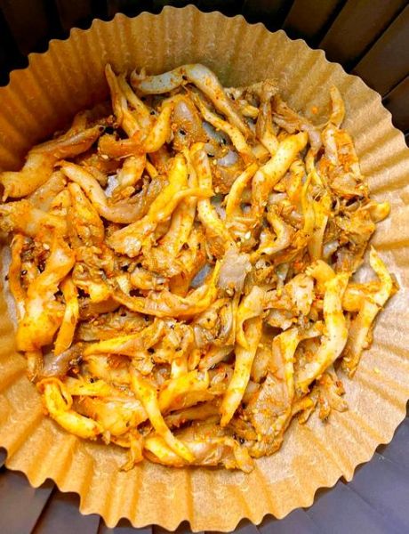 炸平菇怎么炸又酥脆_炸平菇不吸油技巧-第1张图片-山城妙识 炸平菇怎么炸又酥脆_炸平菇不吸油技巧-第1张图片-山城妙识