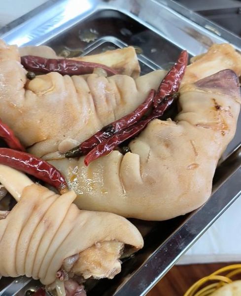 麻辣羊蹄图片高清_如何拍出诱人色泽-第2张图片-山城妙识