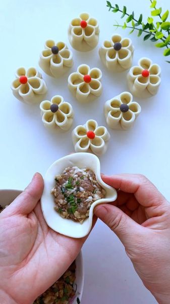 花样水饺的包法大全_怎么包出漂亮褶子-第2张图片-山城妙识 花样水饺的包法大全_怎么包出漂亮褶子-第2张图片-山城妙识