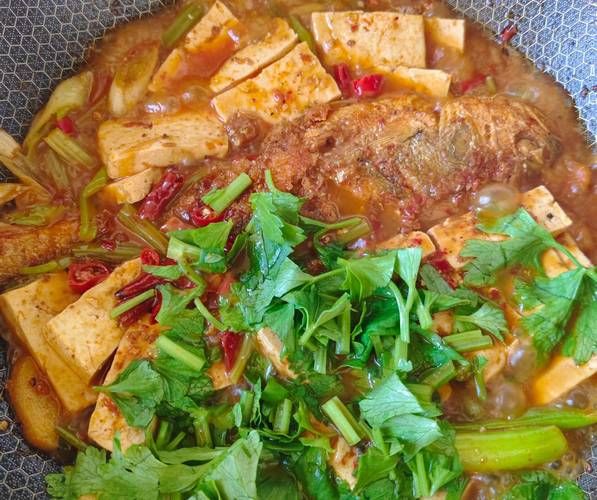 小黄鱼炖豆腐怎么做_小黄鱼炖豆腐窍门-第2张图片-山城妙识 小黄鱼炖豆腐怎么做_小黄鱼炖豆腐窍门-第2张图片-山城妙识