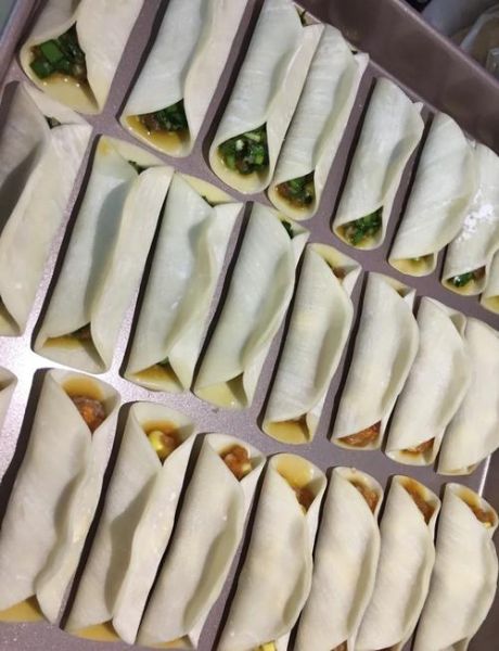 锅贴饺子怎么煎才脆_锅贴饺子不破皮的窍门-第1张图片-山城妙识 锅贴饺子怎么煎才脆_锅贴饺子不破皮的窍门-第1张图片-山城妙识