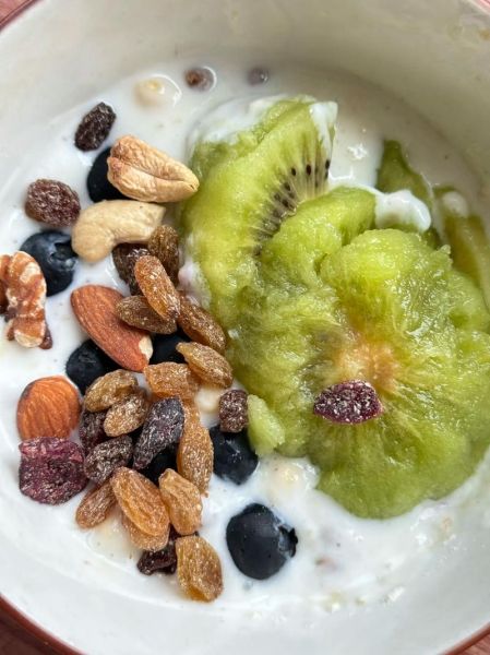 酸奶配什么水果减肥_酸奶减肥水果搭配-第2张图片-山城妙识