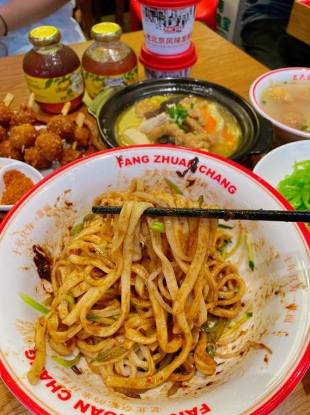 老北京炸酱面用什么酱_正宗配料有哪些-第2张图片-山城妙识