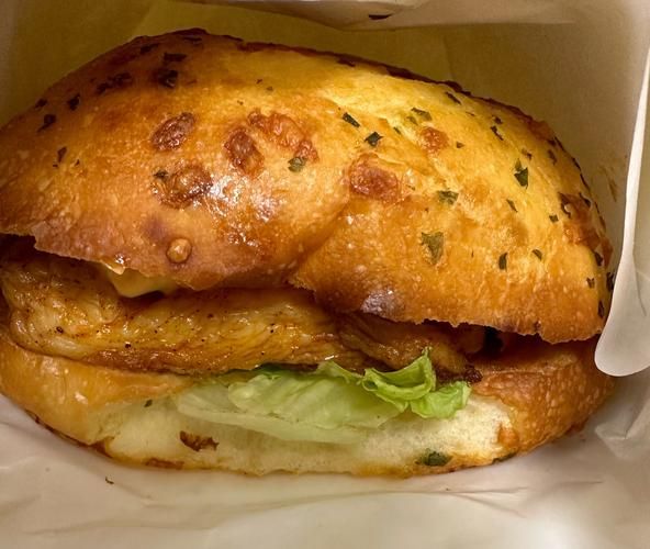 鸡肉汉堡图片大全大图_鸡肉汉堡怎么做好吃-第2张图片-山城妙识 鸡肉汉堡图片大全大图_鸡肉汉堡怎么做好吃-第2张图片-山城妙识