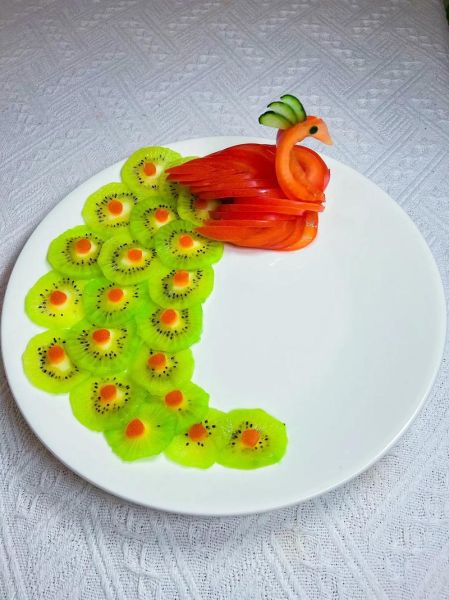 家庭水果摆盘怎么做_简单水果拼盘教程-第3张图片-山城妙识 家庭水果摆盘怎么做_简单水果拼盘教程-第3张图片-山城妙识