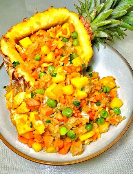 菠萝饭的做法_菠萝饭需要哪些原料-第1张图片-山城妙识