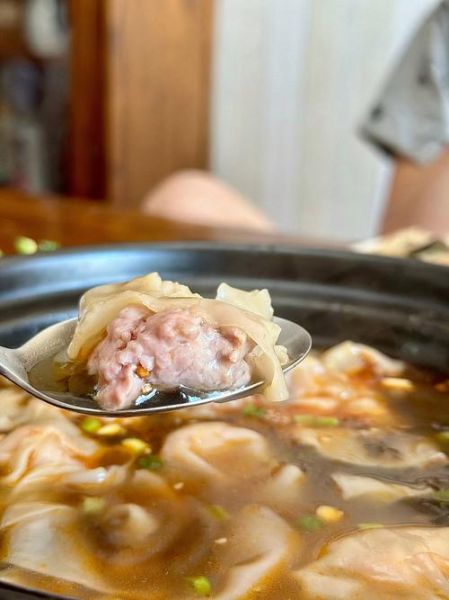 馄饨汤怎么调才好吃_馄饨汤调味的窍门-第3张图片-山城妙识 馄饨汤怎么调才好吃_馄饨汤调味的窍门-第3张图片-山城妙识