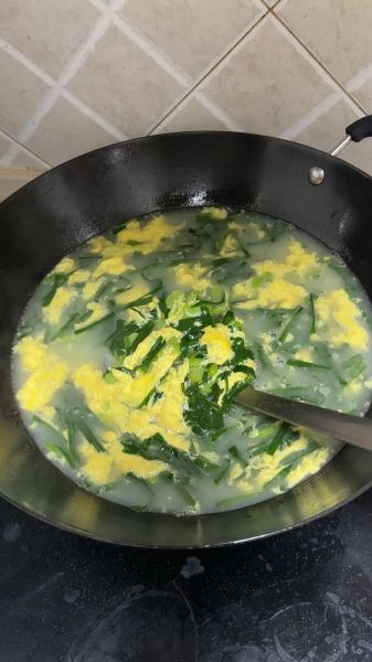 韭菜鸡蛋汤怎么做_韭菜鸡蛋汤的家常做法-第3张图片-山城妙识 韭菜鸡蛋汤怎么做_韭菜鸡蛋汤的家常做法-第3张图片-山城妙识