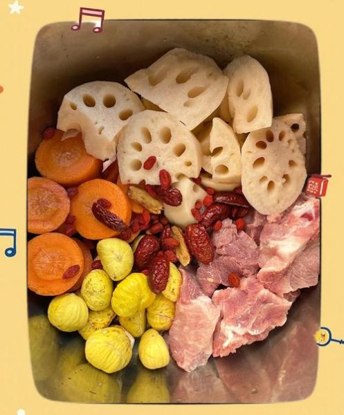 猪骨莲藕汤放什么材料_莲藕汤怎么煲不黑-第1张图片-山城妙识 猪骨莲藕汤放什么材料_莲藕汤怎么煲不黑-第1张图片-山城妙识