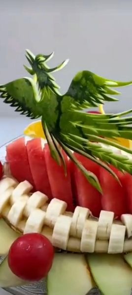 水果花色拼盘怎么做_水果拼盘摆盘技巧-第2张图片-山城妙识 水果花色拼盘怎么做_水果拼盘摆盘技巧-第2张图片-山城妙识