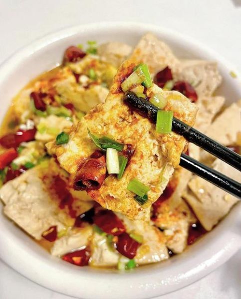 老豆腐怎么做好吃_老豆腐的做法图片步骤-第1张图片-山城妙识