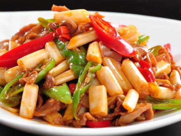 藕带炒鸡胗怎么做_藕带炒鸡胗要不要焯水-第1张图片-山城妙识